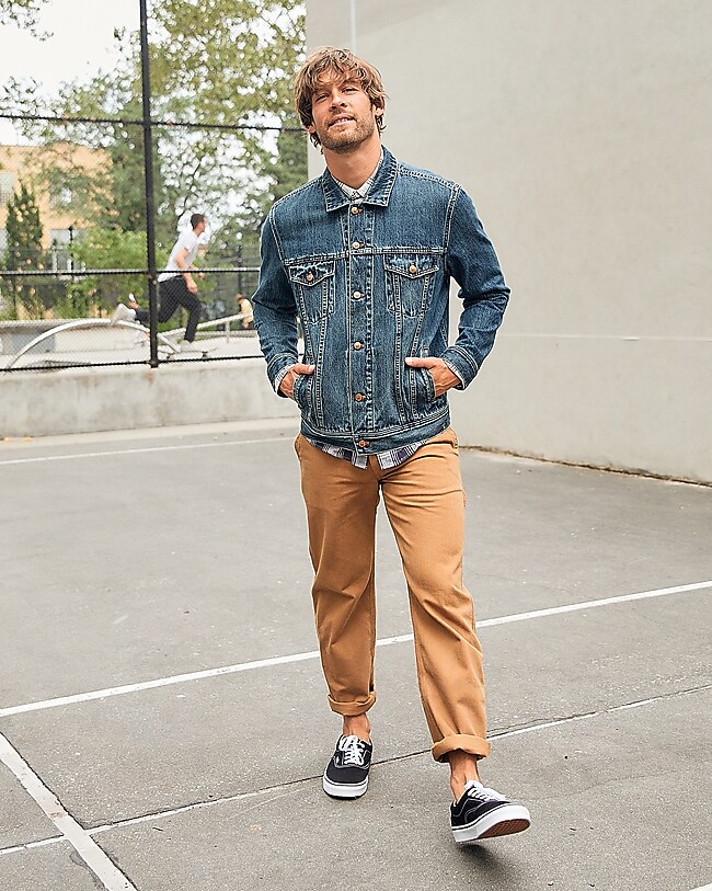 HOW WE’RE WEARING IT: THE JEAN JACKET