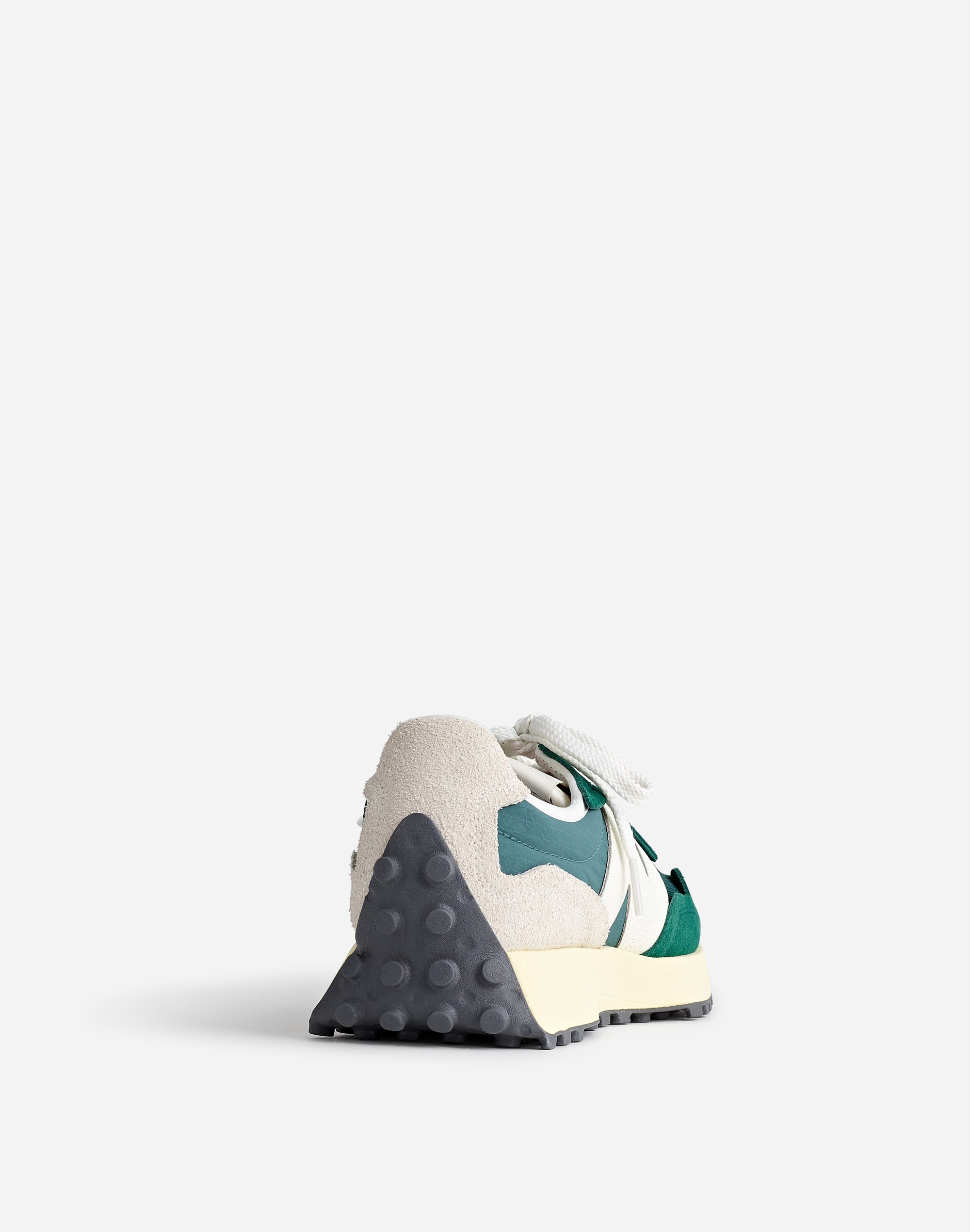 New Balance® Unisex 327 Sneakers | Madewell