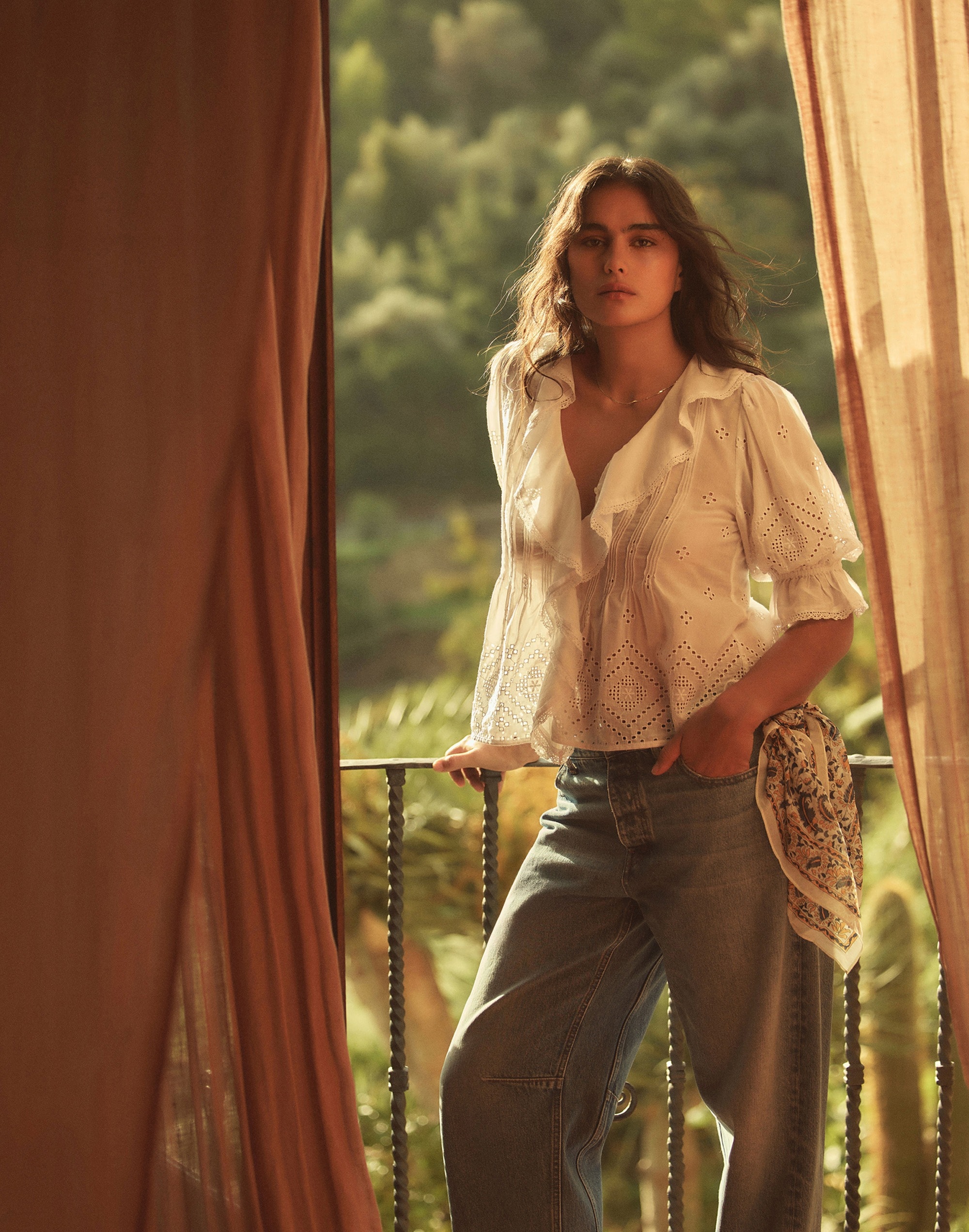 The Darted Barrel-Leg Jean | Madewell