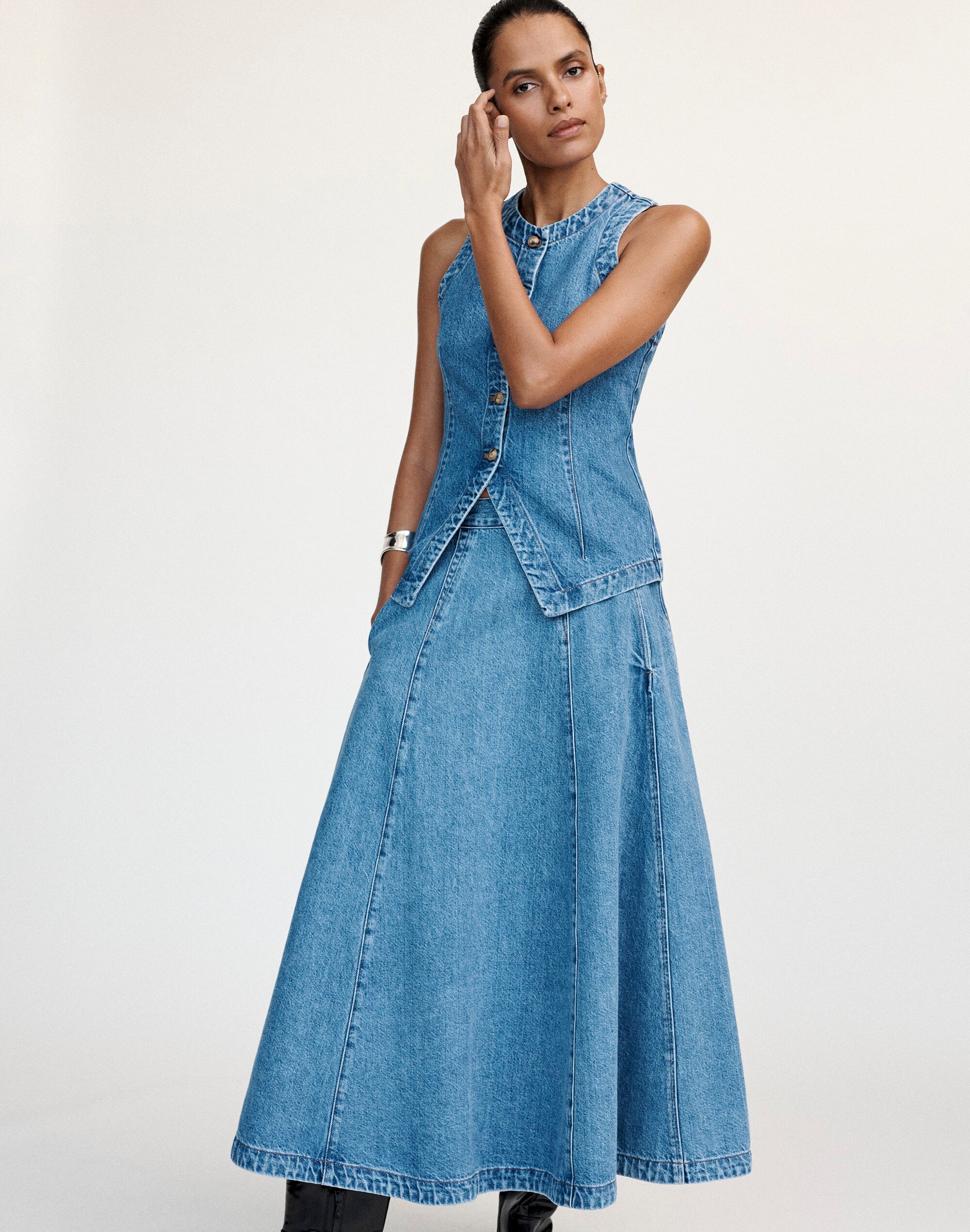 Denim Circle Midi Skirt in Java Wash | Madewell