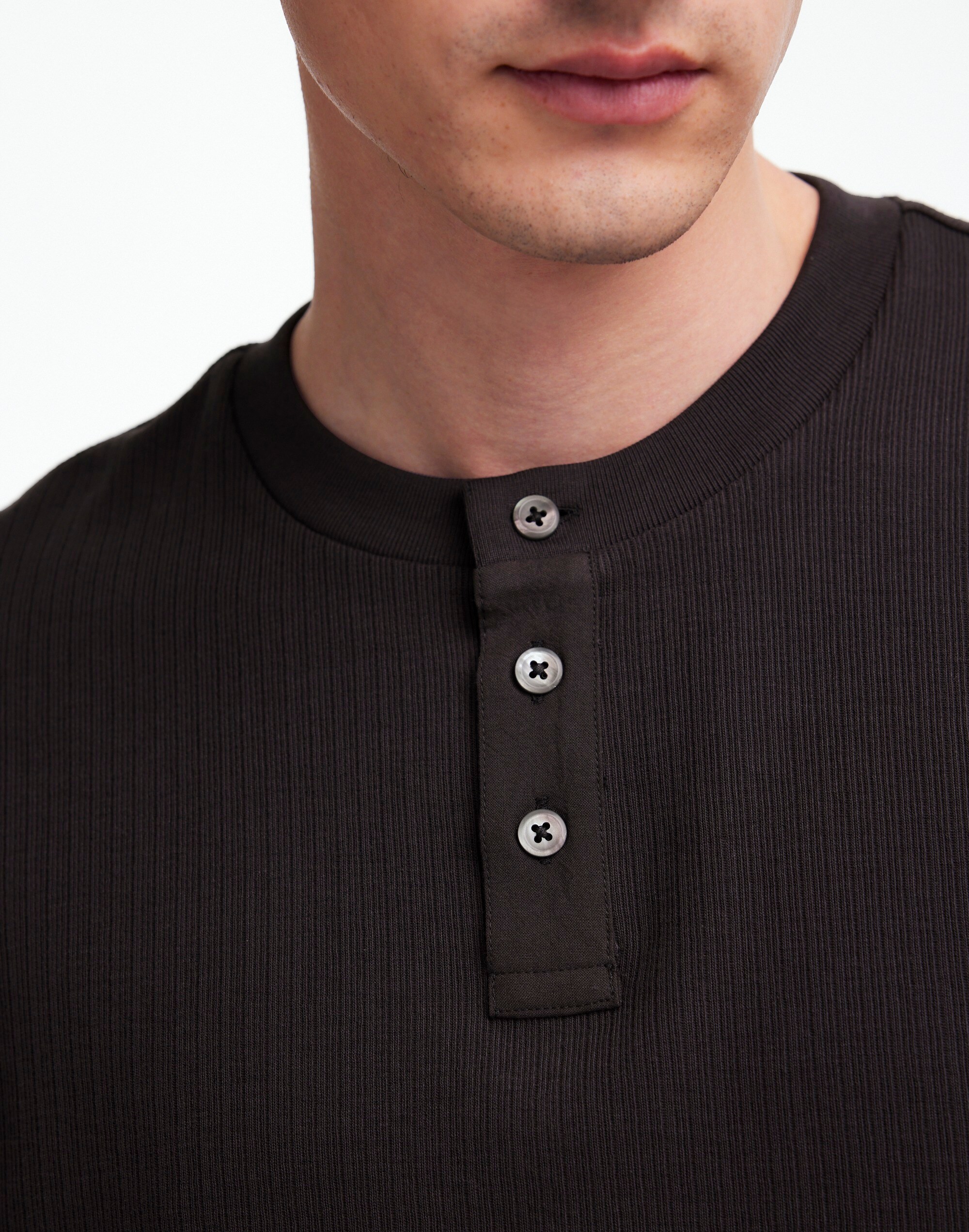 Textured Long-Sleeve Henley Tee | Madewell