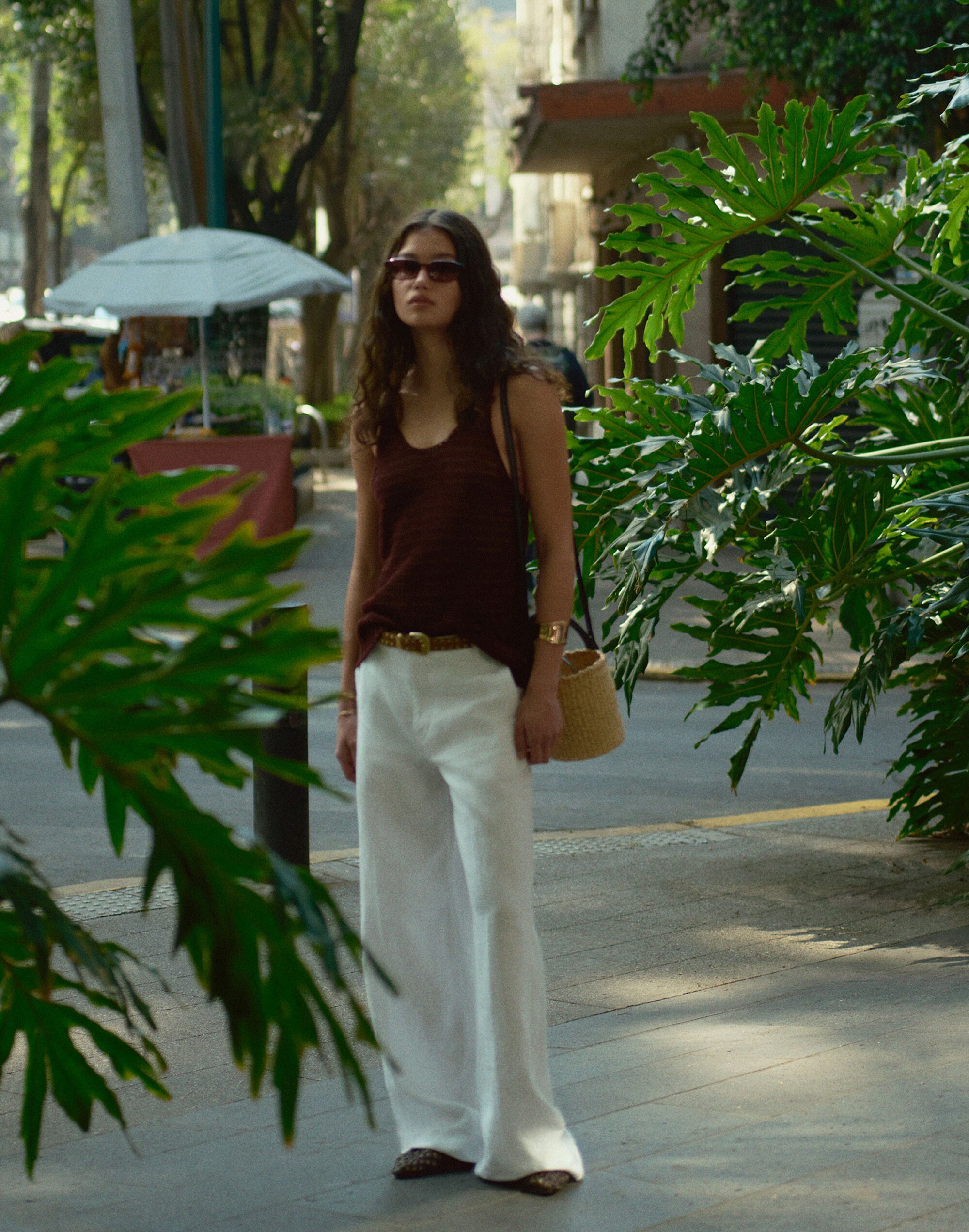 The Zoe Relaxed Wide Pant in 100% Linen | Madewell